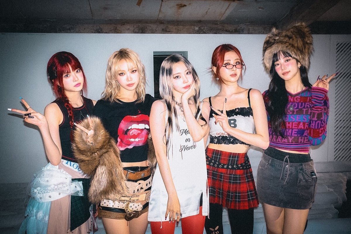 LE SSERAFIM's "CRAZY" Becomes Their 1st Song To Spend Multiple Weeks On ...