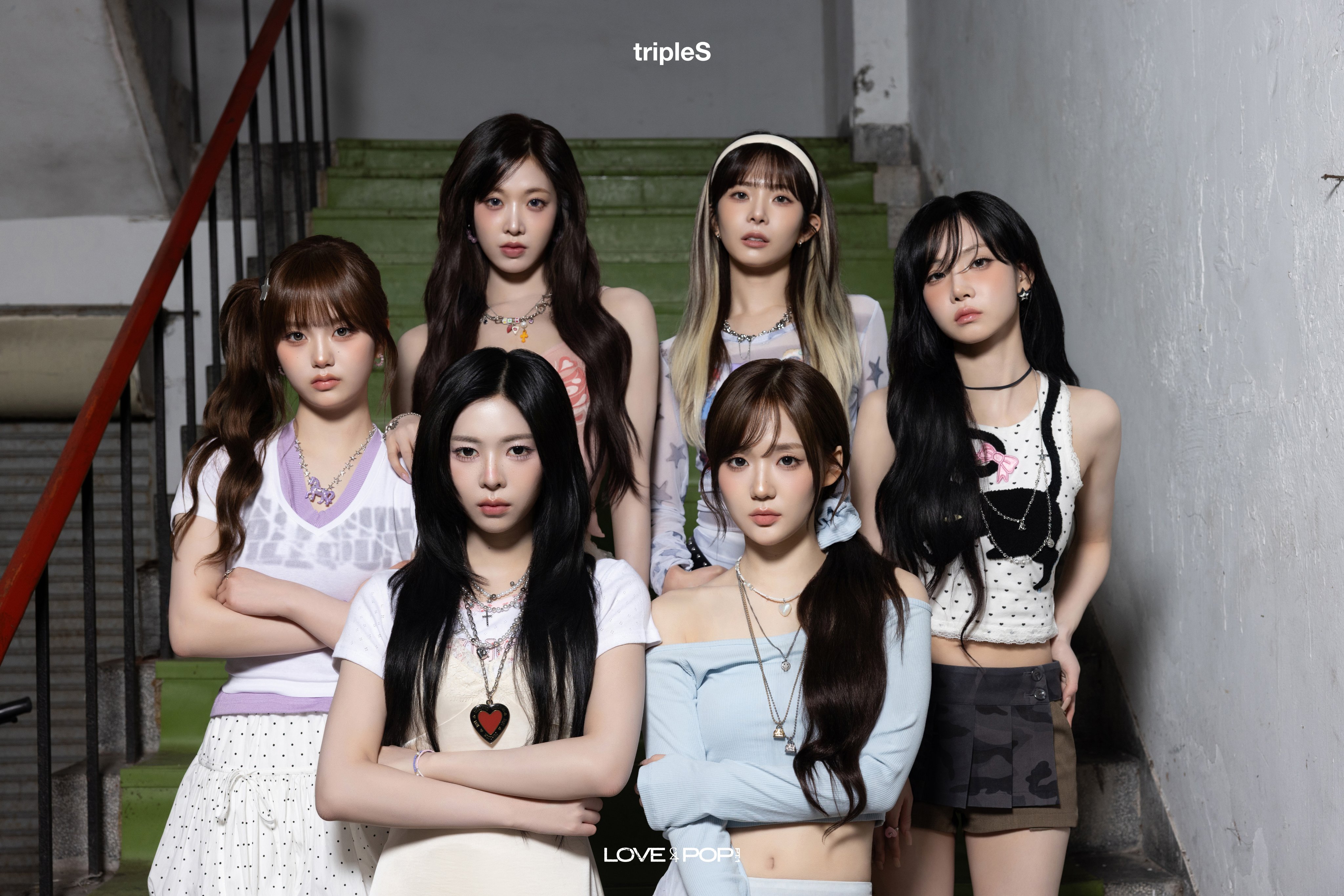 Update: tripleS Unveils New "Blooming Flower" Teasers For "LOVE&POP" pt ...