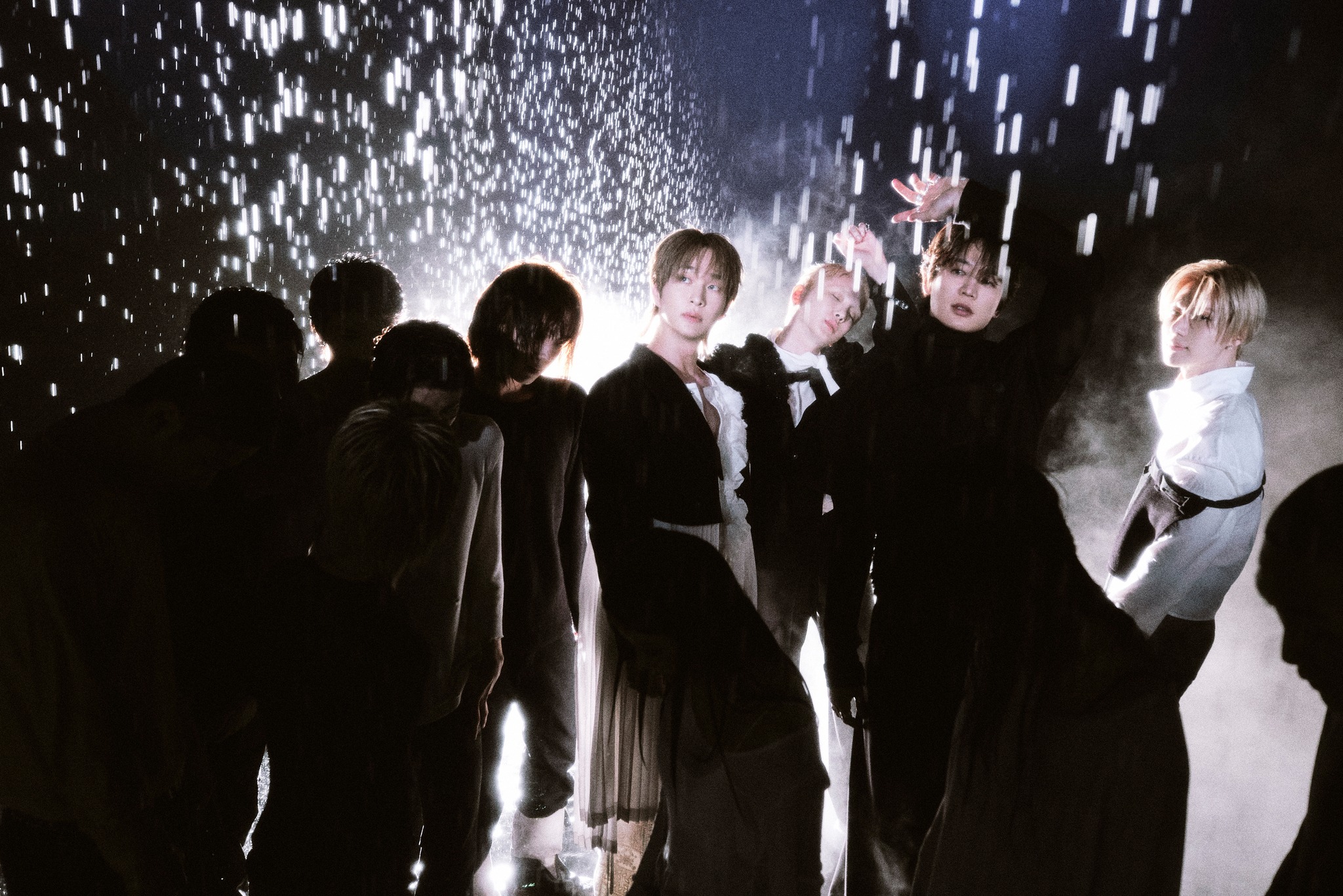 Update: SHINee Unveils Atmospheric Mood Sampler For "Atmos" Comeback ...