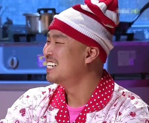 Tweet Talk With Leessang: Gil | Soompi