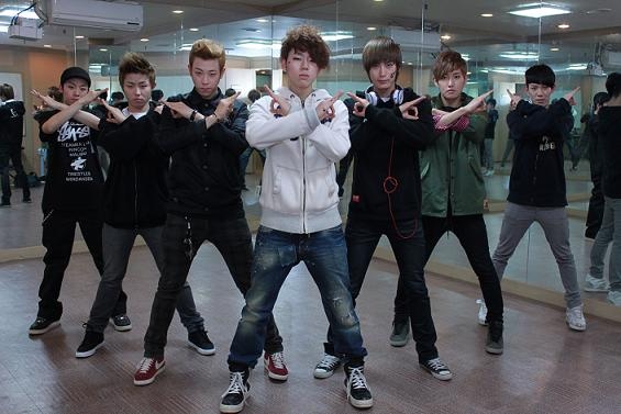 Block B Continues to Sell Well After Release; Color and Lightstick ...