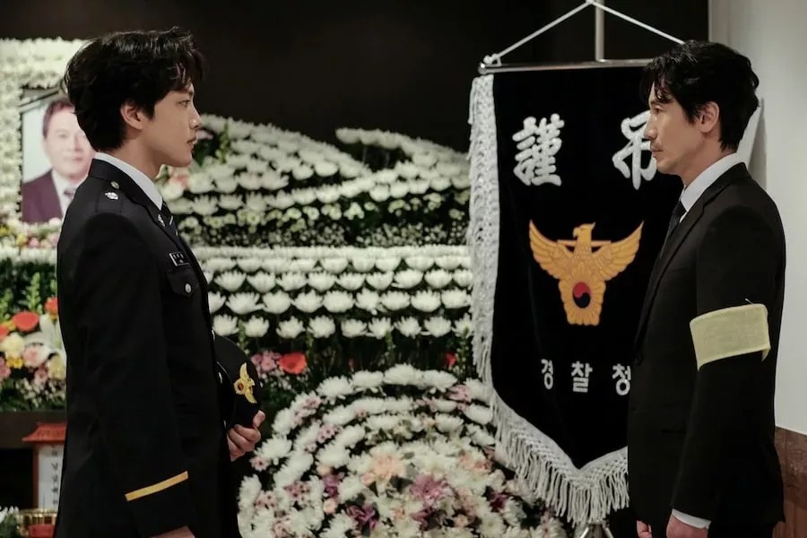 Yeo Jin Goo Y Shin Ha Kyun Se Preparan Para Una Nueva Ronda En Su Batalla Psicológica En Beyond