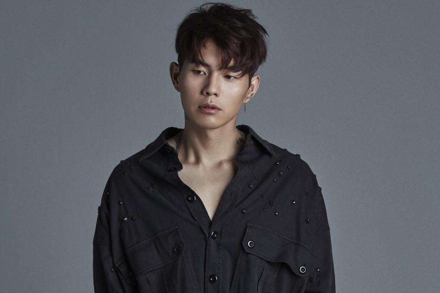 Se confirma que el cantautor Park Won está en una relación – Soompi Spanish