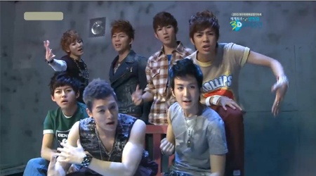 U-Kiss MV Teaser For "Mworago" In 3D | Soompi