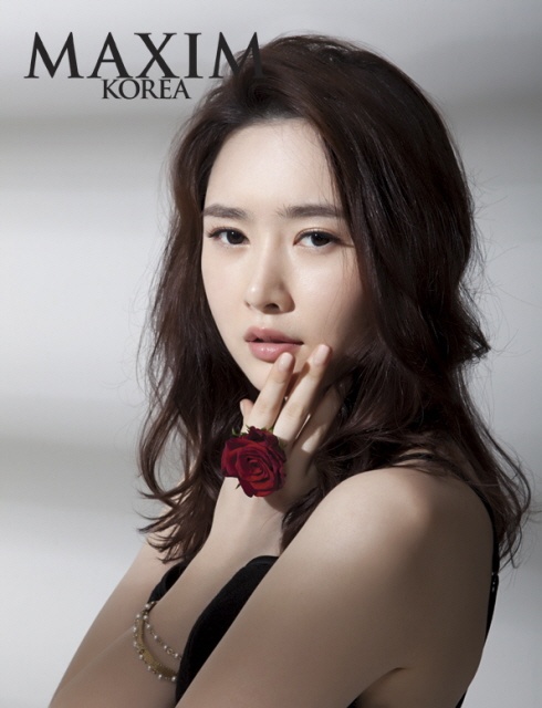 Maybee Shows Off Sexy Charms in Maxim Photo Shoot | Soompi