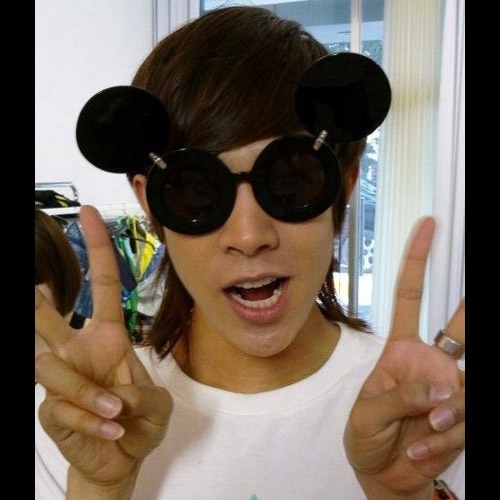 Alexander Congratulates U-KISS On Their Third Anniversary | Soompi